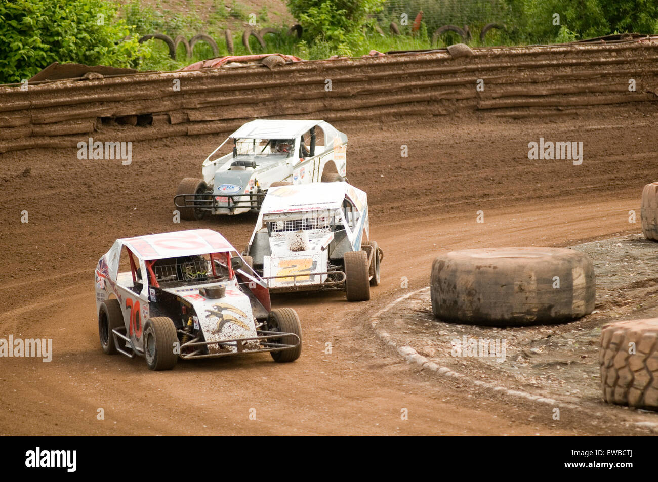 modified stock car cars race racing races dirt oval track tracks short ...