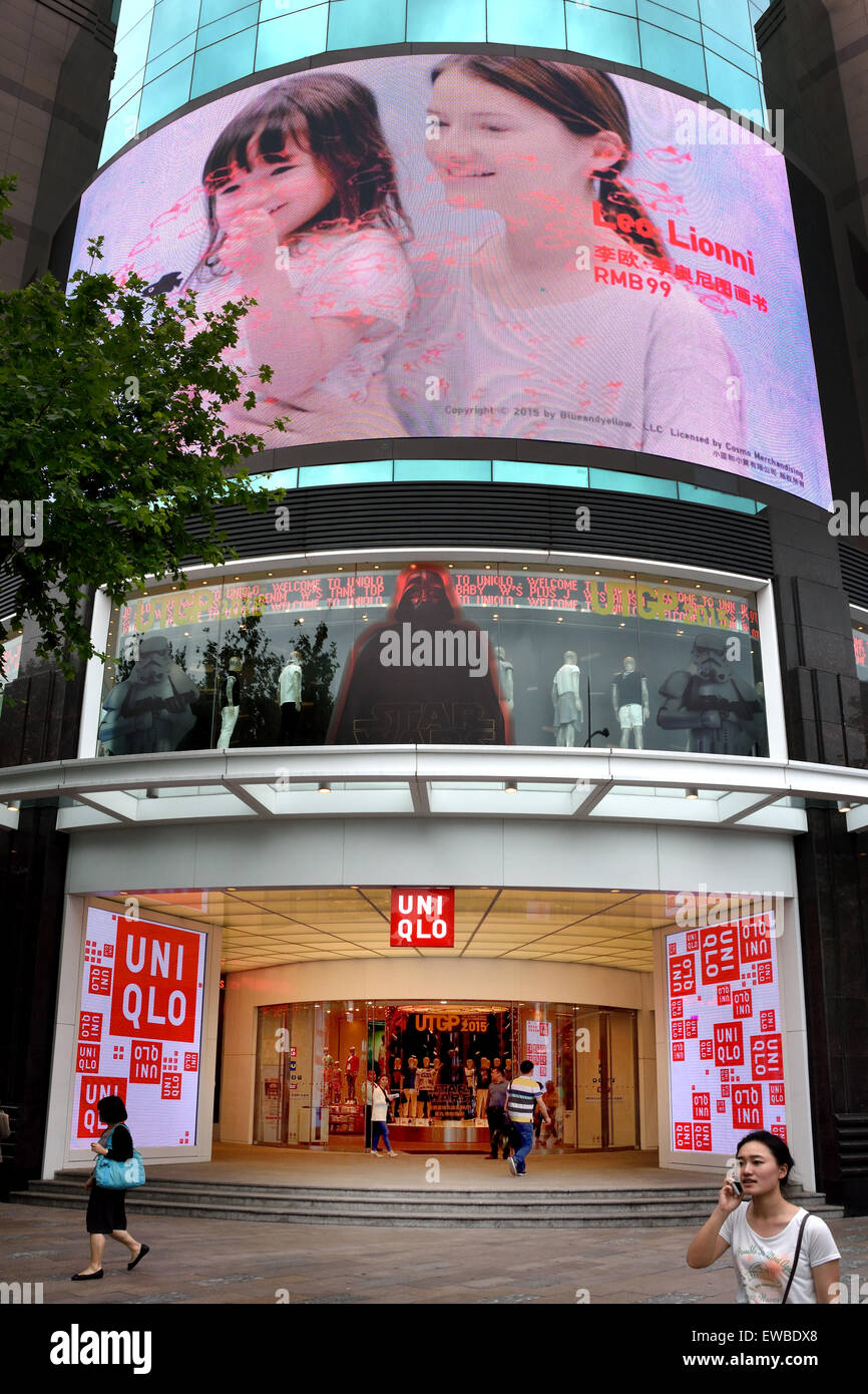 Uniqlo's new Shanghai outlet is the chain's largest branch in the world ...