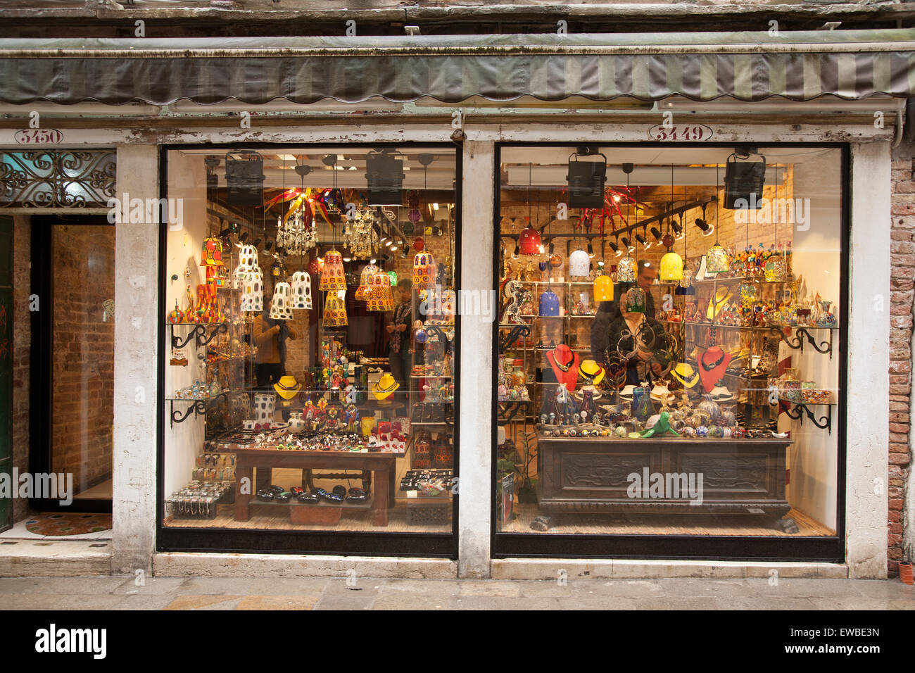 Traditional Souvenir Shop Window; Venice, Italy Stock Photo - Alamy