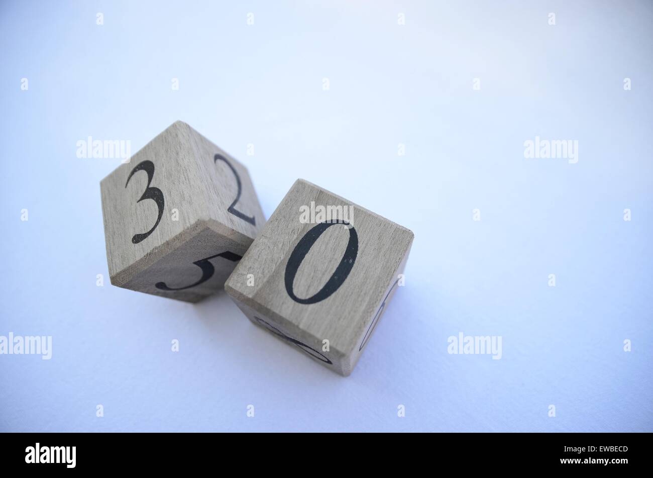 Numbers on wooden cubes Stock Photo - Alamy