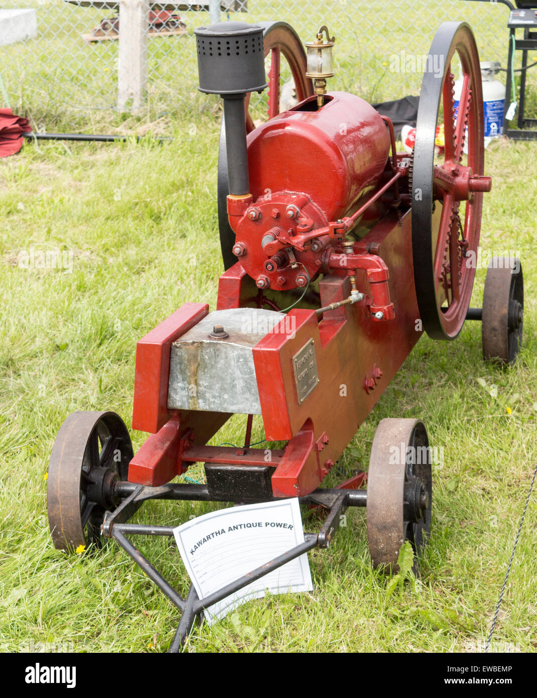 1916 6hp Sta-Rite Engine on display at the Antique Power Show in ...