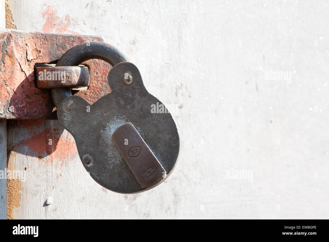 Break the lock hi-res stock photography and images - Alamy