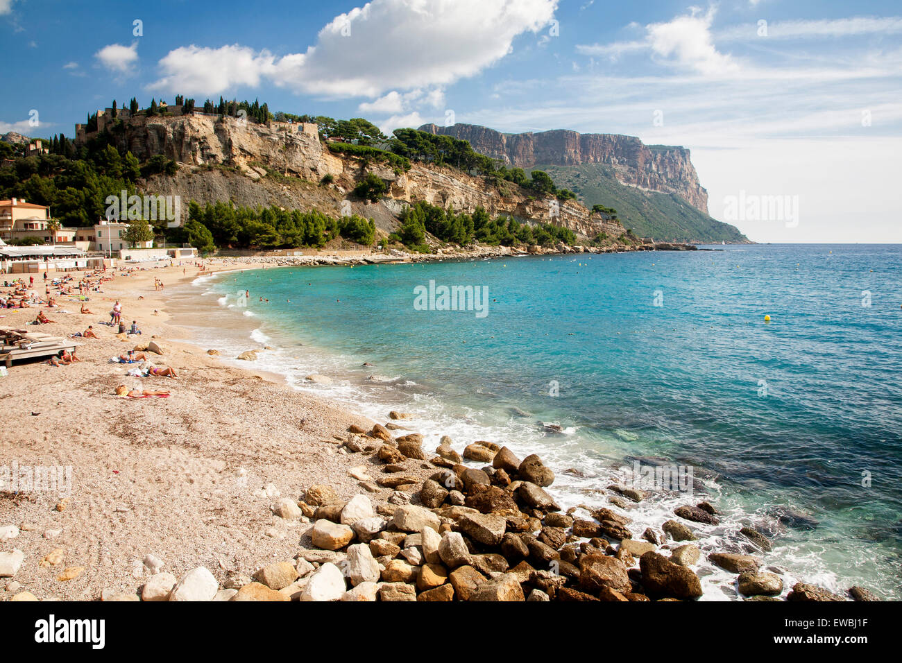 Cassis france village hi-res stock photography and images - Alamy
