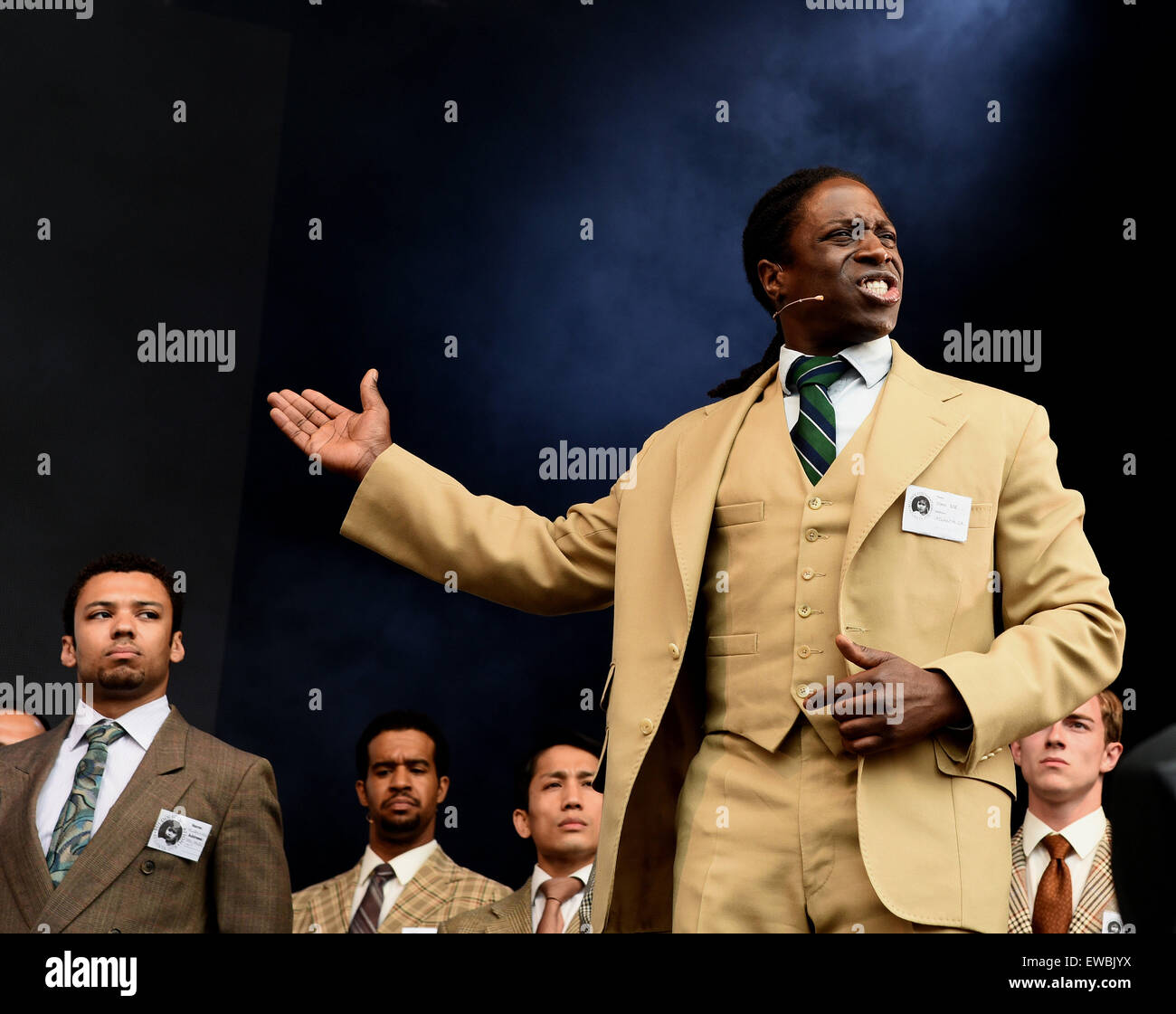 London, UK. 20th June, 2015. Hugh Maynard and The cast of Miss Saigon ...