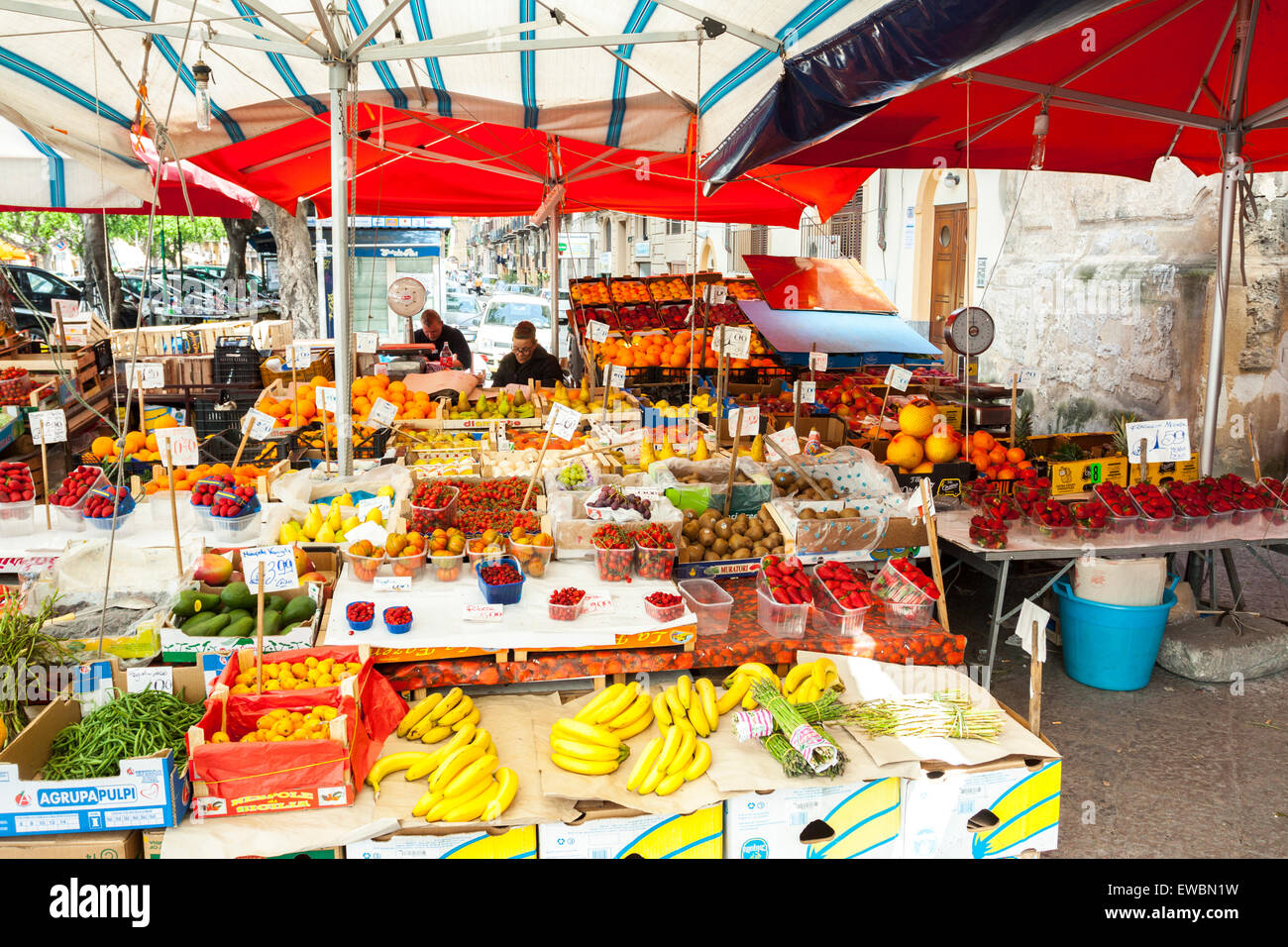 Market of the Capo in frenetic activity. Palermo, Sicily. Italy Stock ...
