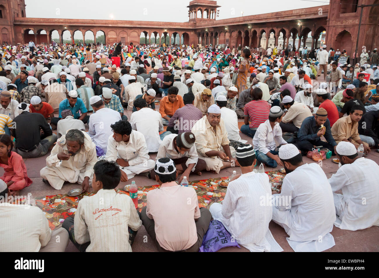 Traditional Iftar (fast-breaking) at Jama Masjid during Ramadan. Old ...