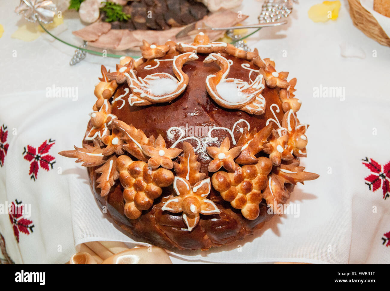 round loaf - traditional wedding bread with patterns Stock Photo - Alamy
