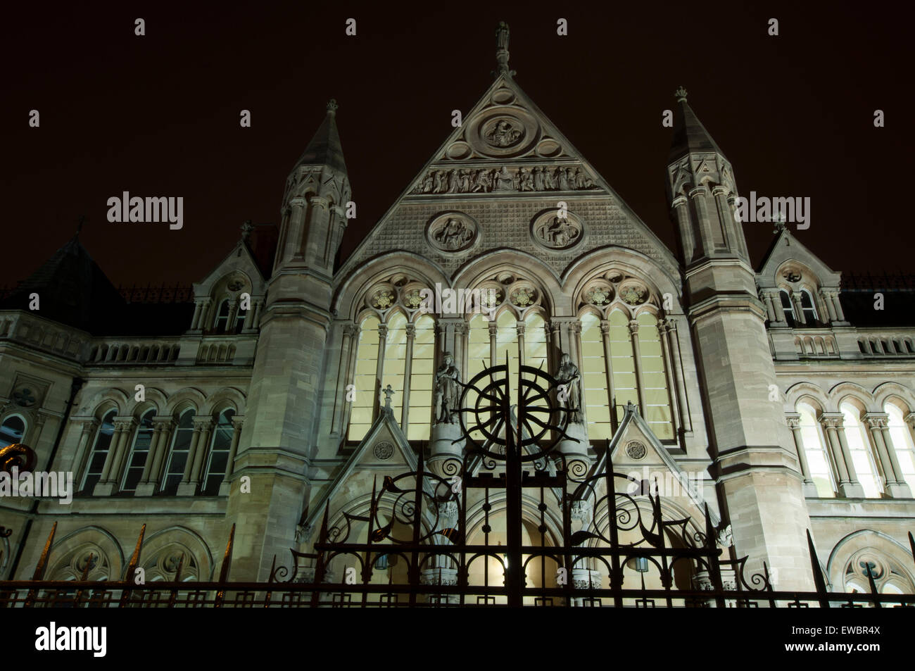 Arkwright Building, Nottingham City at night, Nottinghamshire England ...