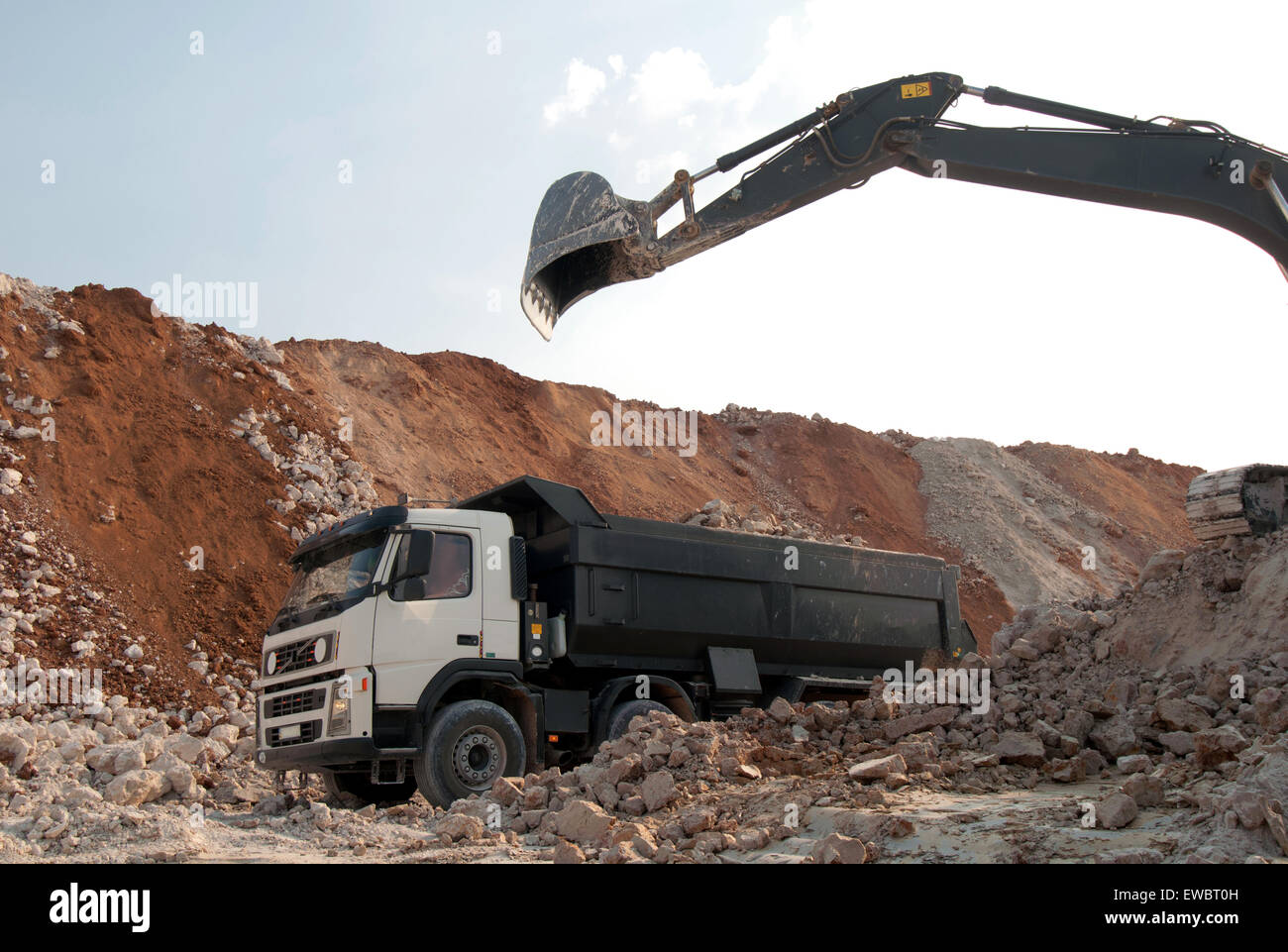 loading a large lorry building material Stock Photo - Alamy