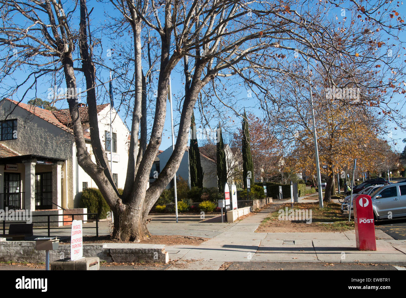 Manuka village is a suburb of Canberra, australia's capital city in the ...