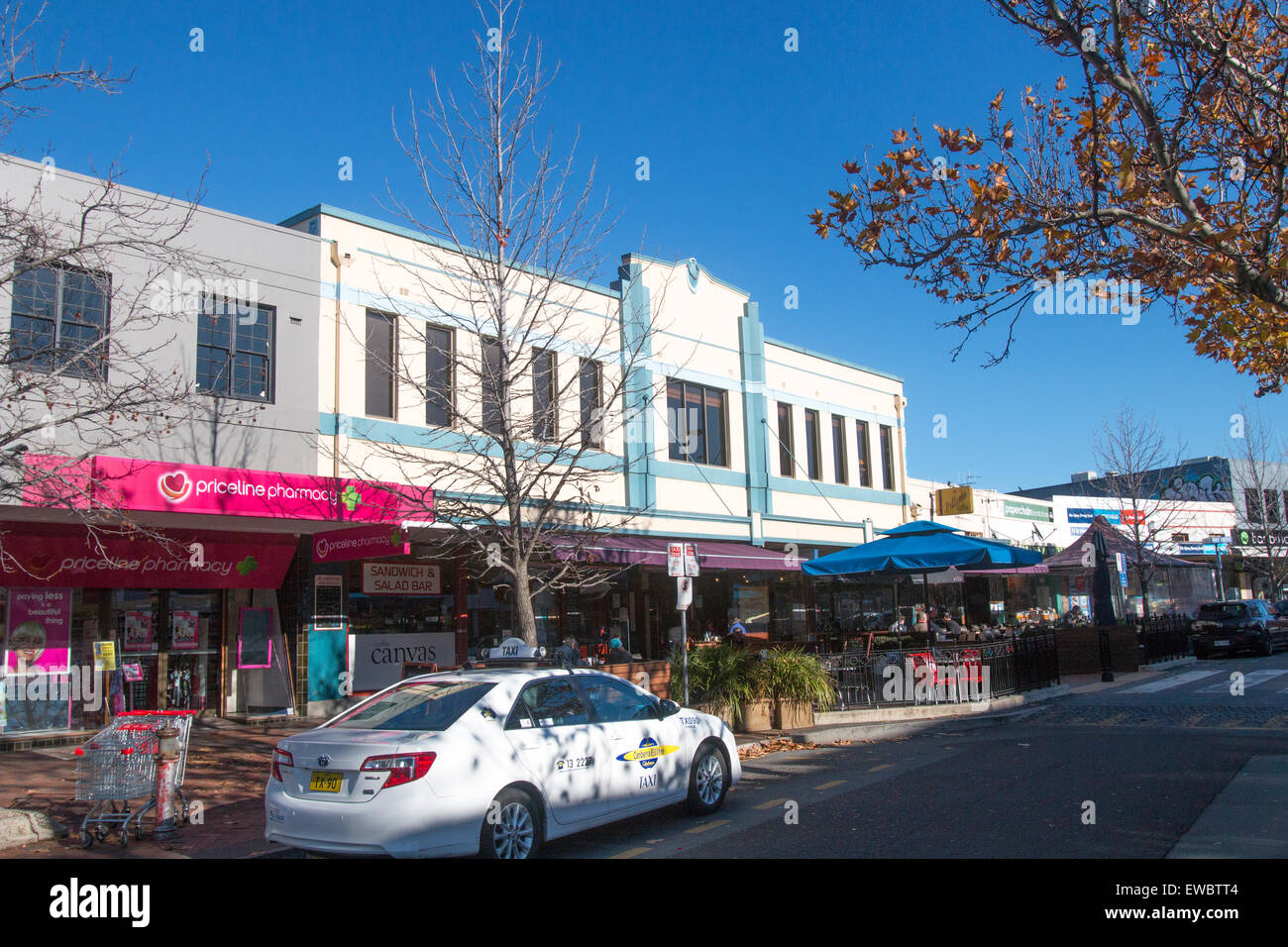 Manuka village is a suburb of Canberra, australia's capital city in the ...