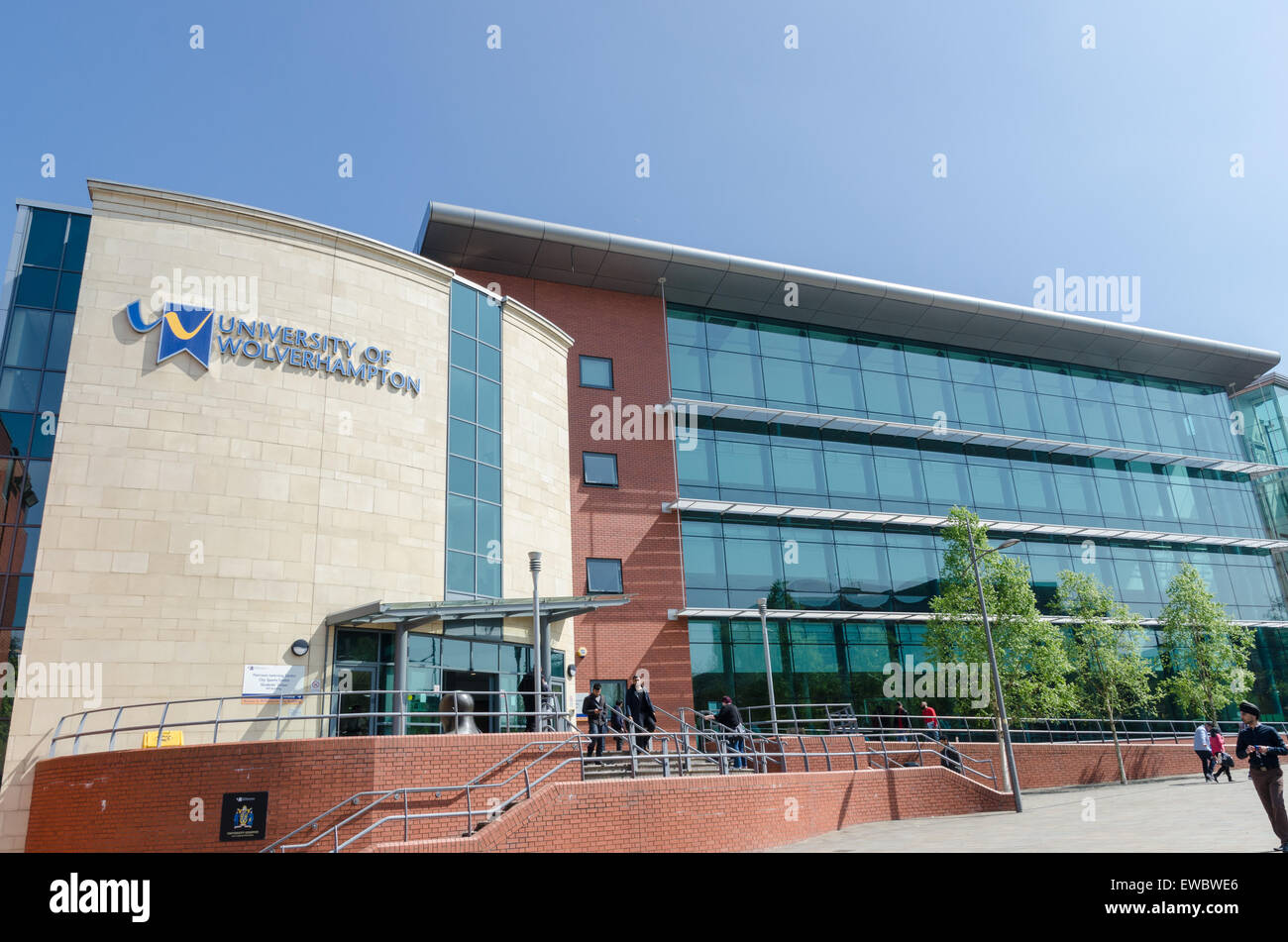 Modern building at the University of Wolverhampton in Wolfruna Street ...