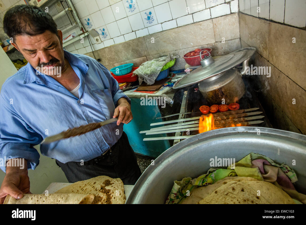 Chef in the kebab restaurant in Yazd, Iran Stock Photo - Alamy