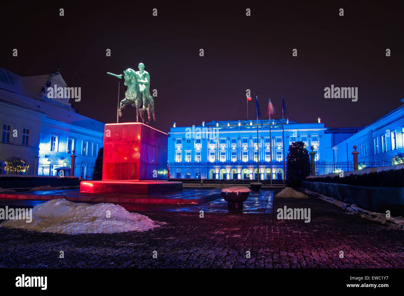 Warsaw monuments hi-res stock photography and images - Alamy