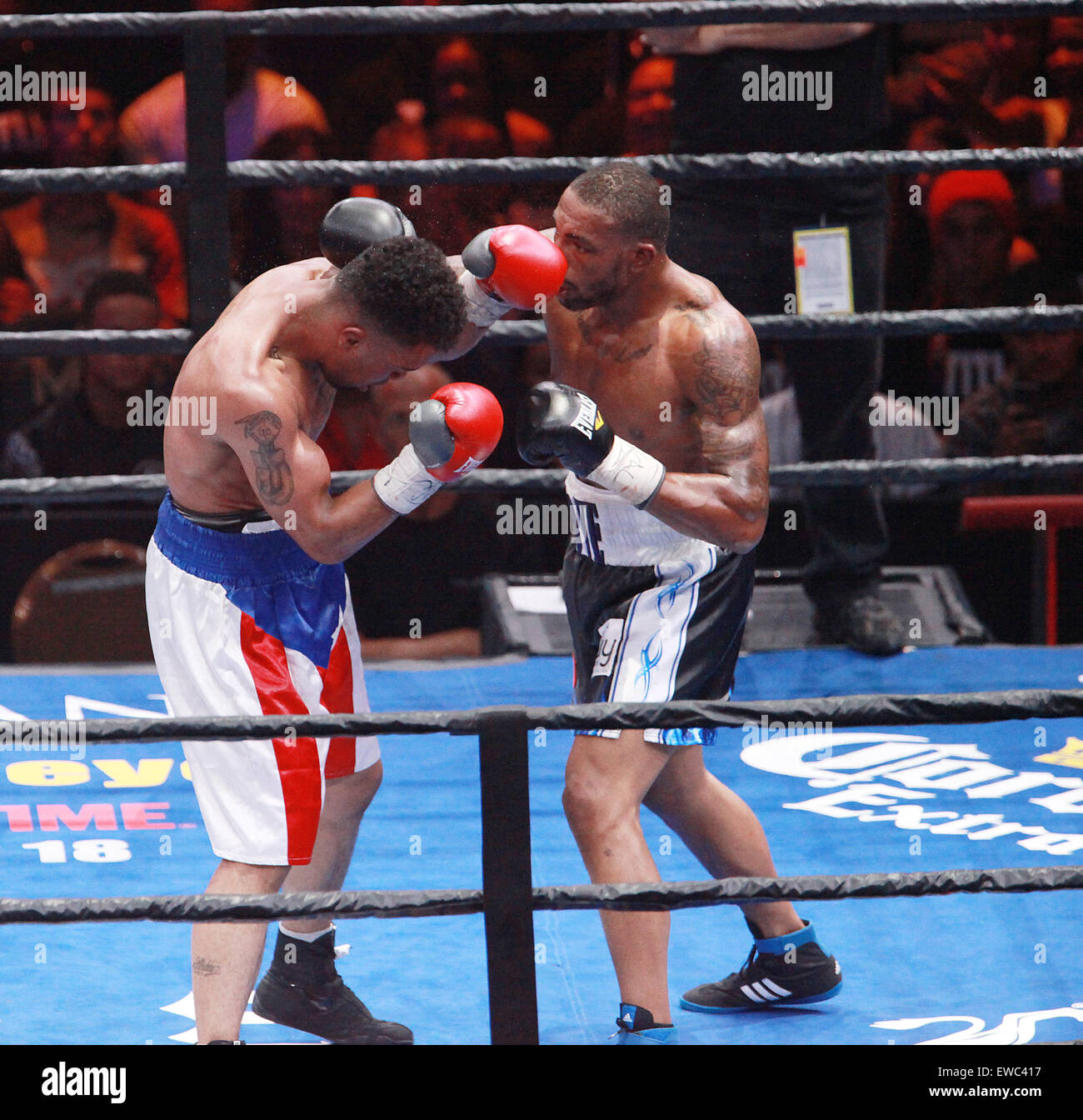 Escalera nevada hi-res stock photography and images - Alamy