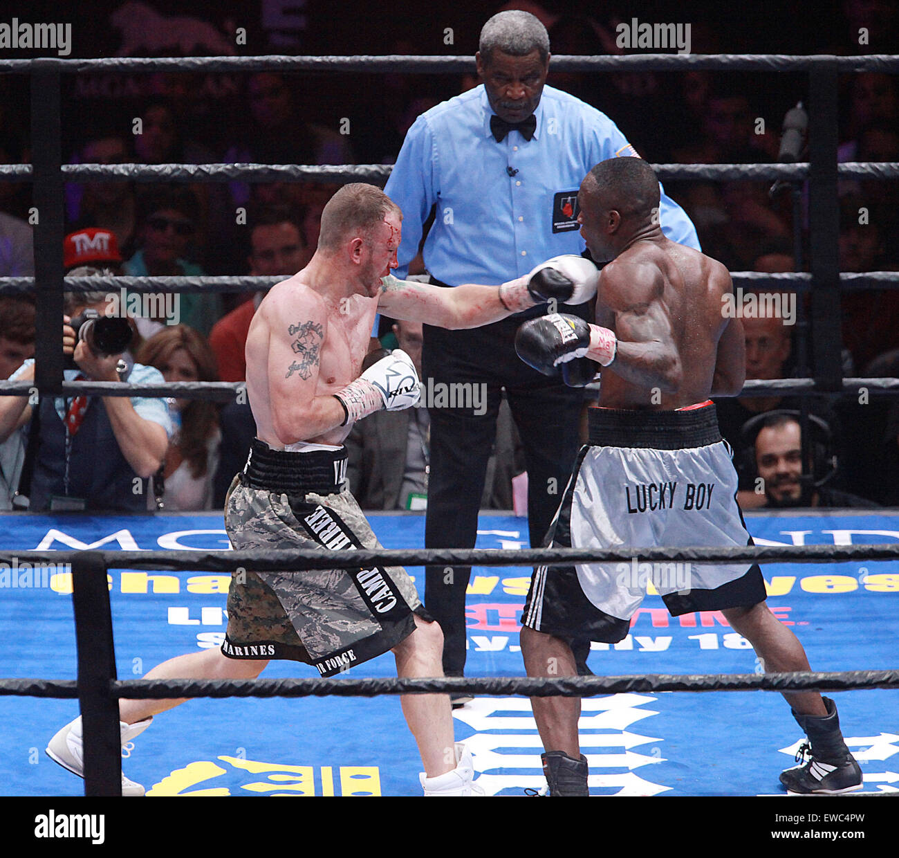 Las Vegas, Nevada, USA. 21st June, 2015. Boxers Sammy Chavez and WALE ...