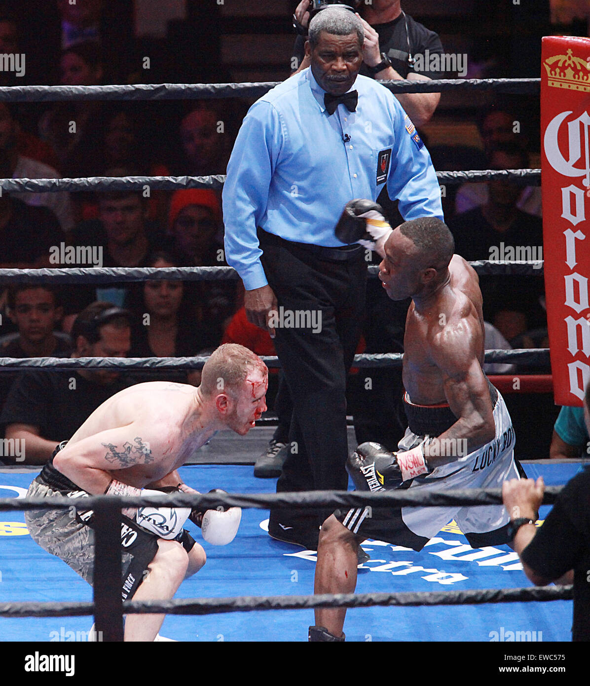 Las Vegas, Nevada, USA. 21st June, 2015. Boxers Sammy Chavez and WALE ...