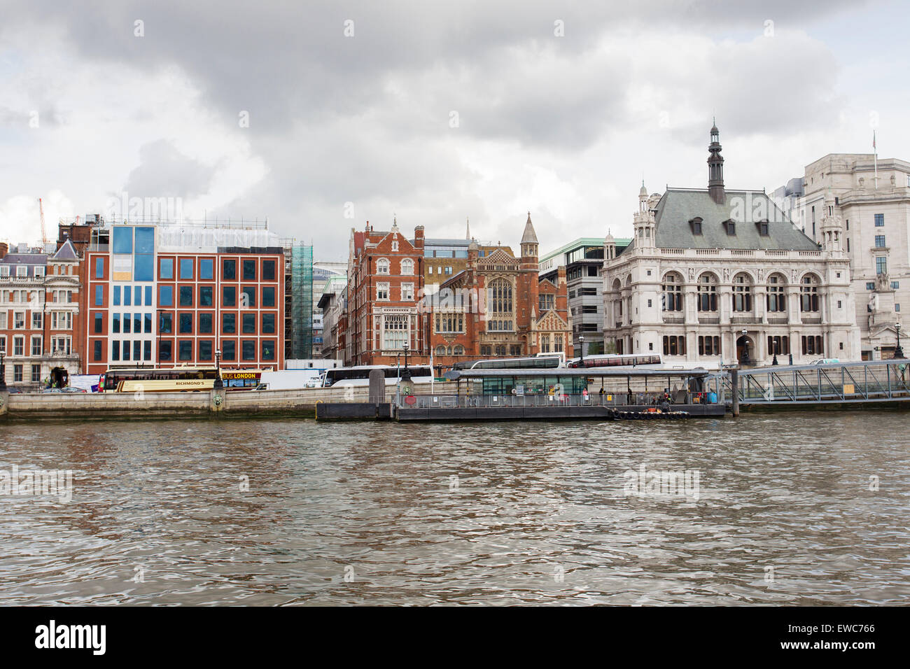 60 victoria embankment hi-res stock photography and images - Alamy