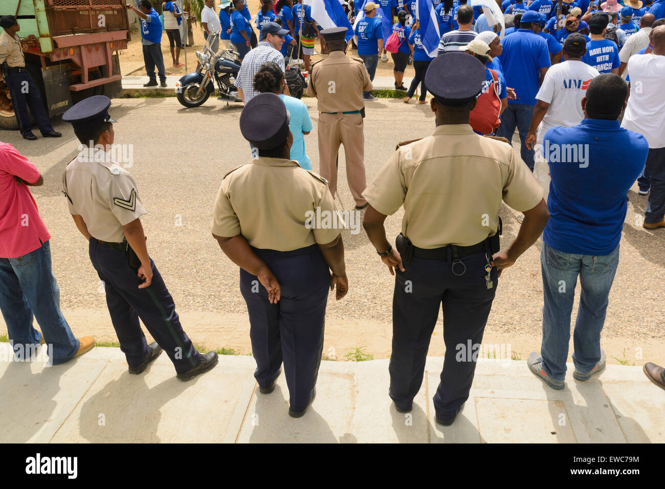Belize. 22nd June, 2015. Police maintain a watch at the inauguration of ...