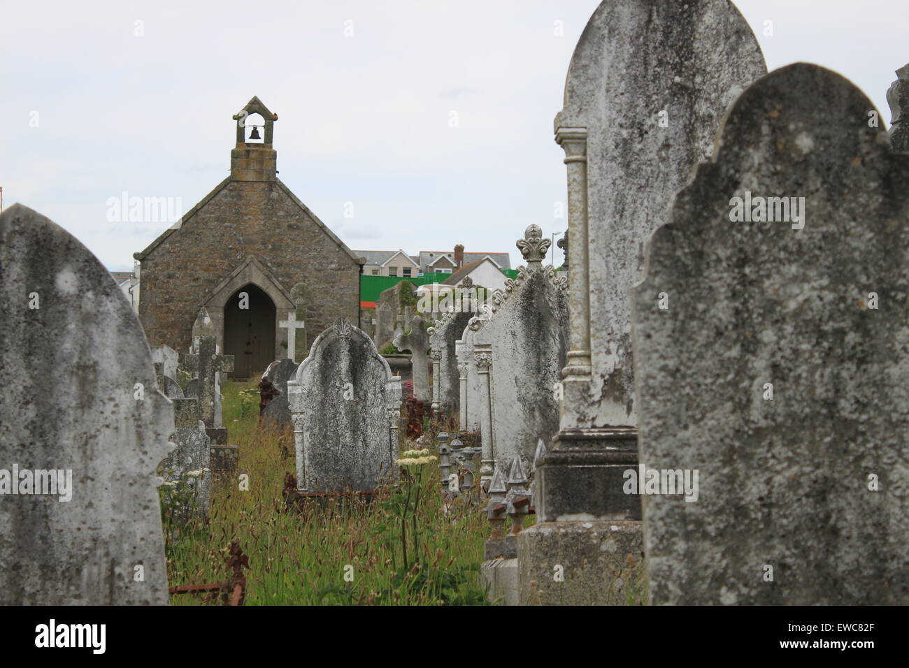 St Ives cemetery in summer Stock Photo - Alamy