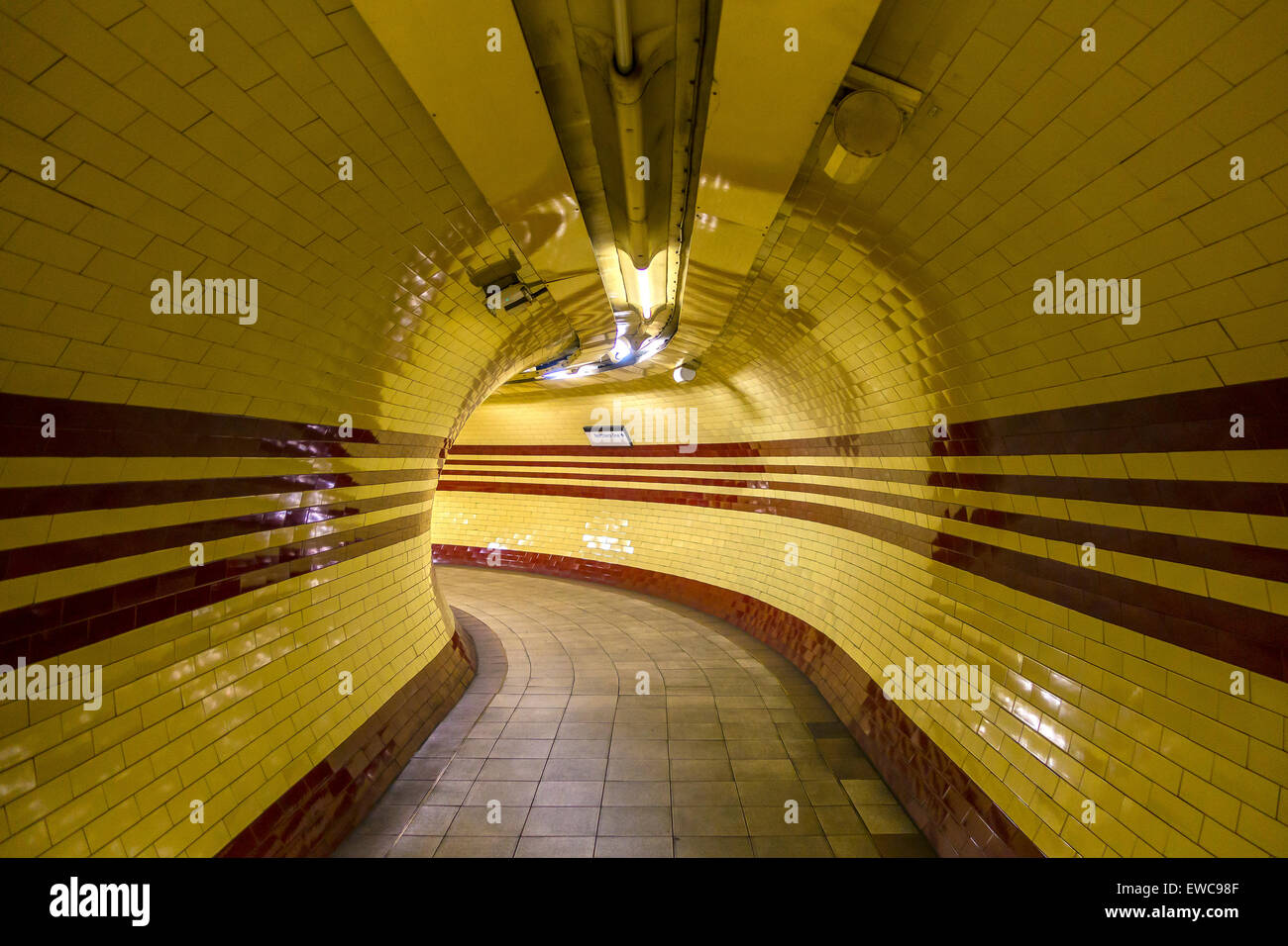 London Underground Northern Line Subway Hampstead Stock Photo - Alamy