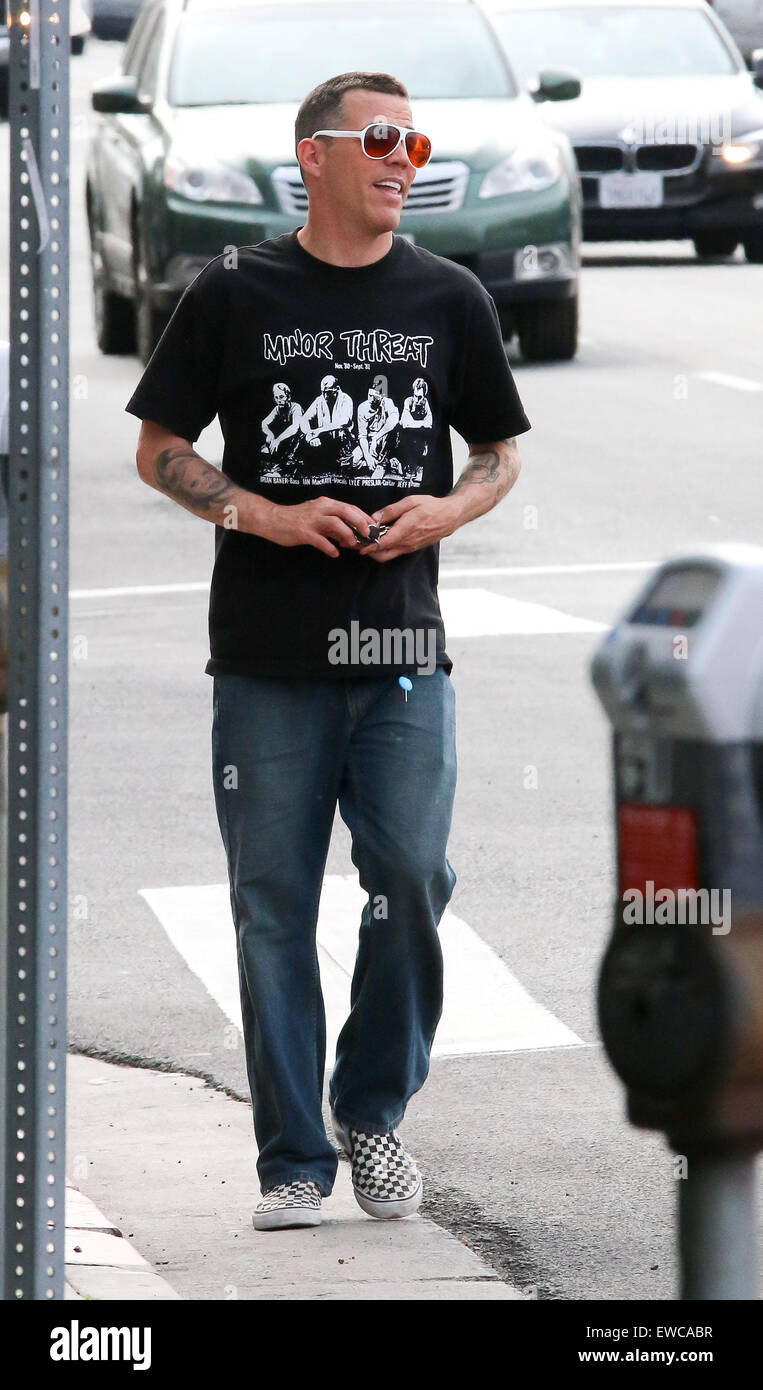 Steve-O out and about running errands in West Hollywood Featuring ...
