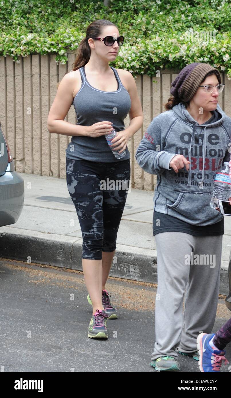 Kelly Brook was spotted hiking with friends in Hollywood Hills ...