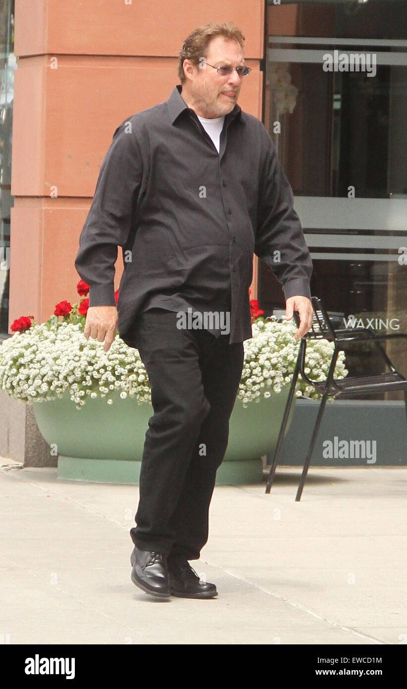 King of the Hill voice actor, Stephen Root goes shopping in Beverly ...