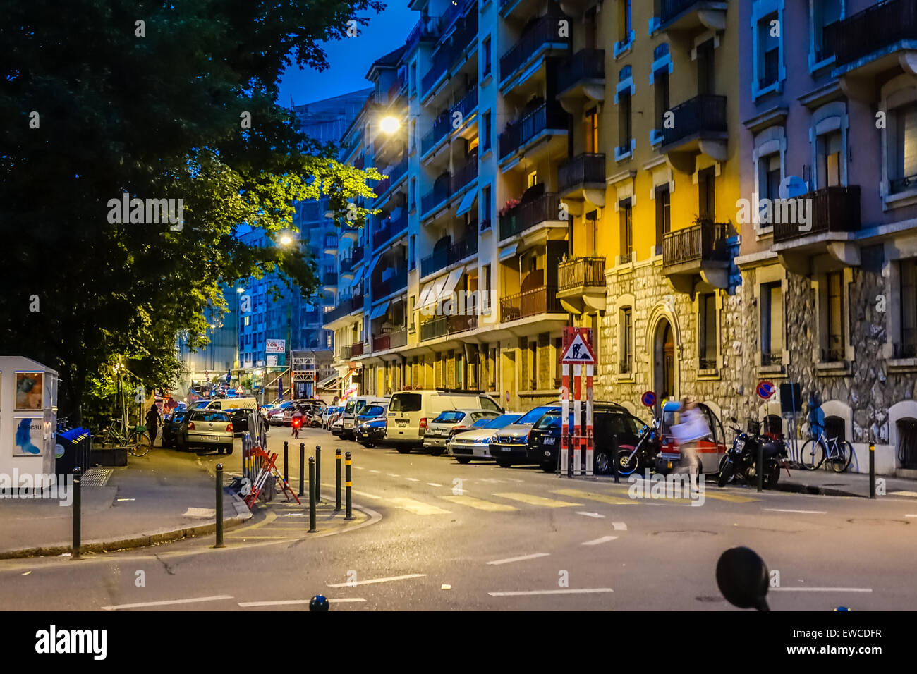 Night time Geneva Stock Photo - Alamy