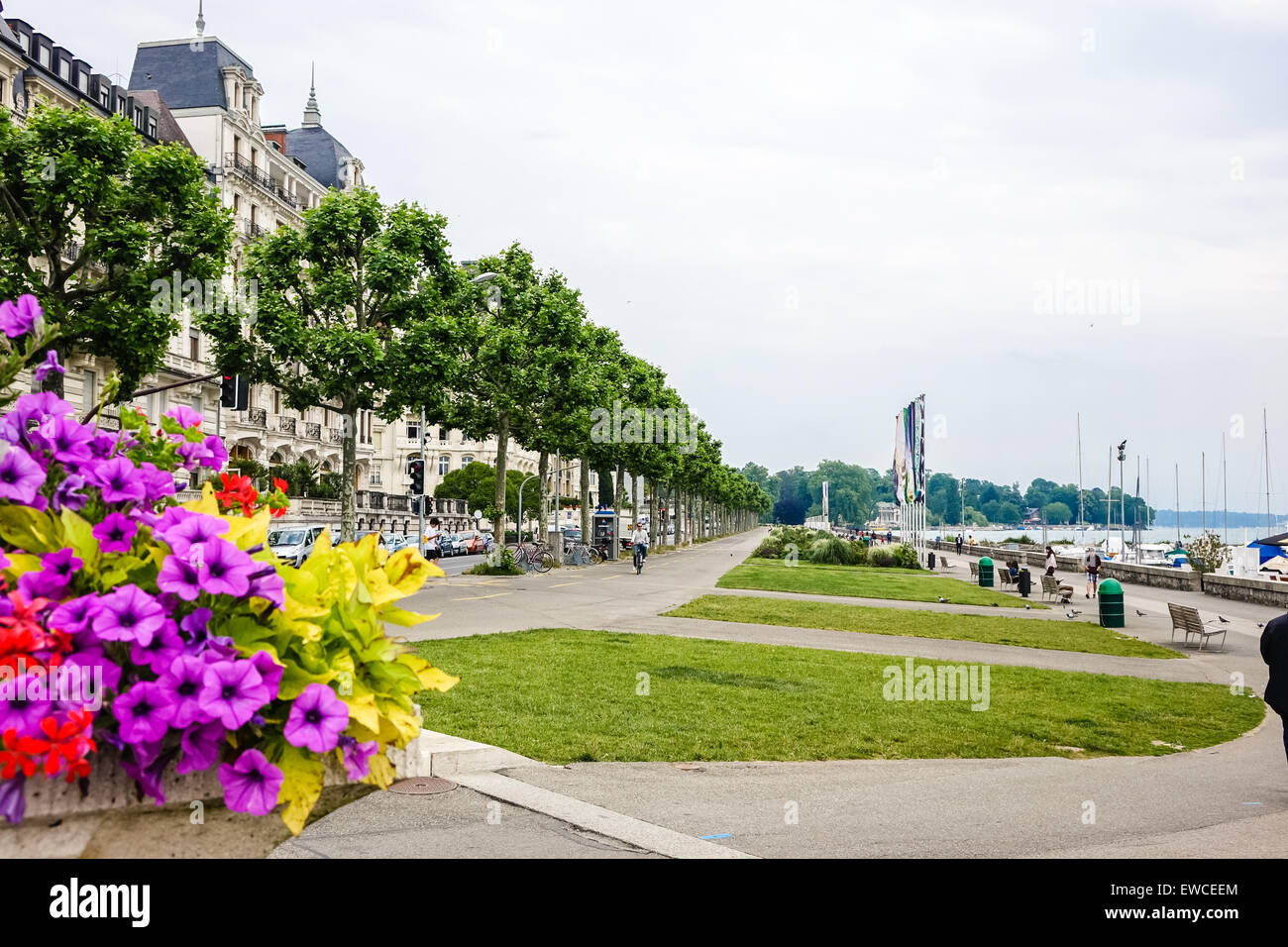 Bank geneva hi-res stock photography and images - Alamy