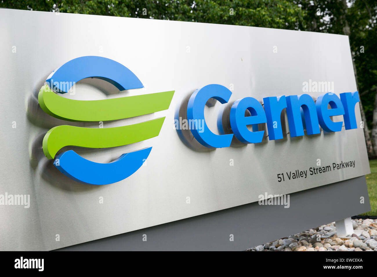 Cerner Logo