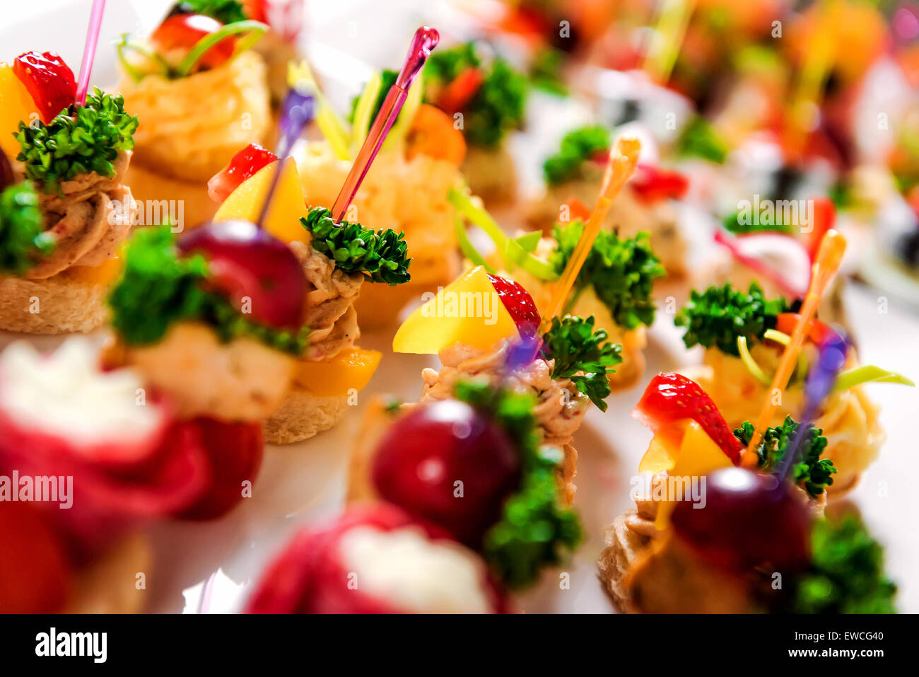 Rows of appetizers hi-res stock photography and images - Alamy