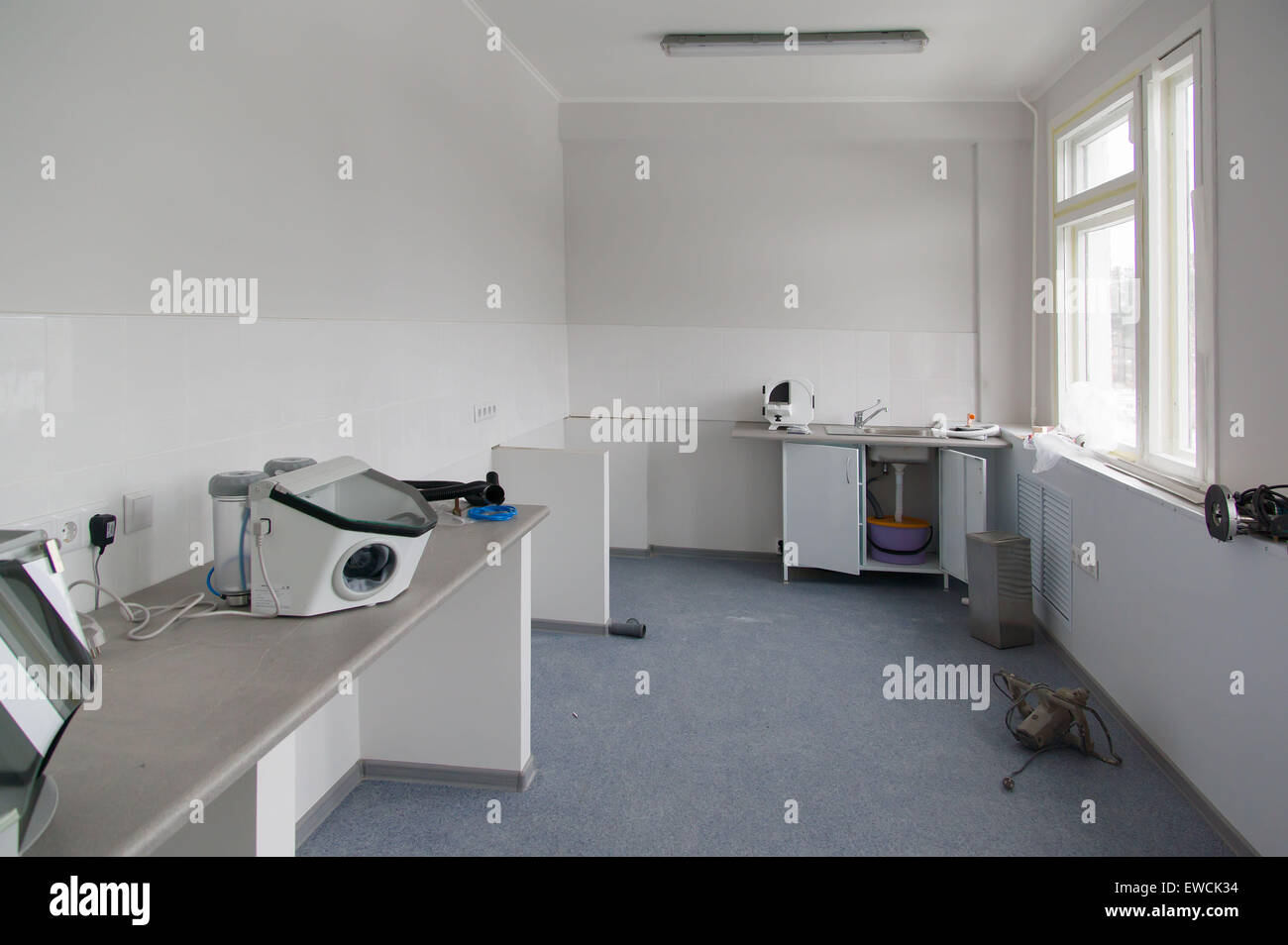 Dental laboratory equipment hi-res stock photography and images - Alamy