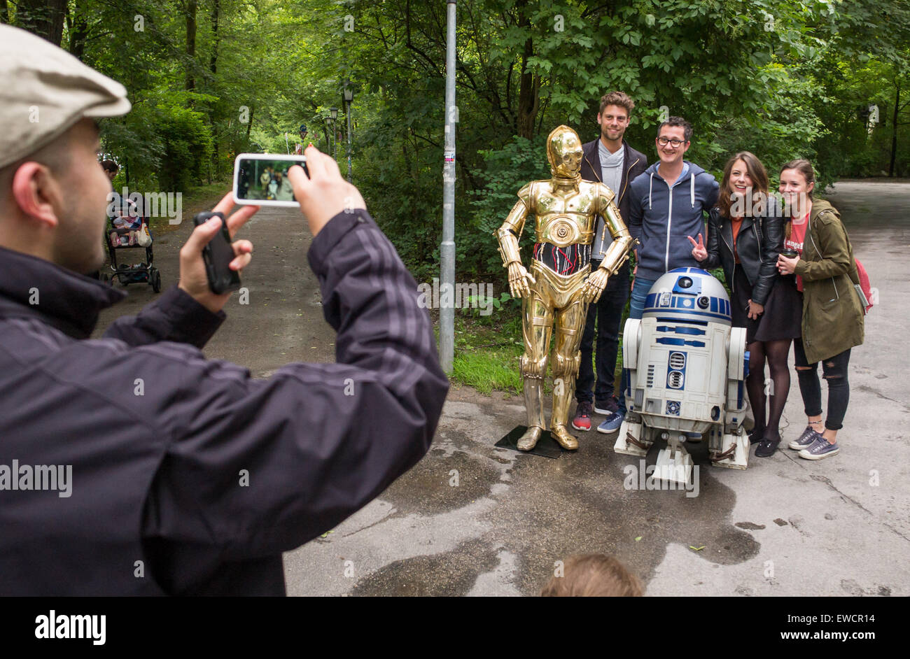 Munich, Germany. 23rd June, 2015. Two wax figures in the shape of the ...