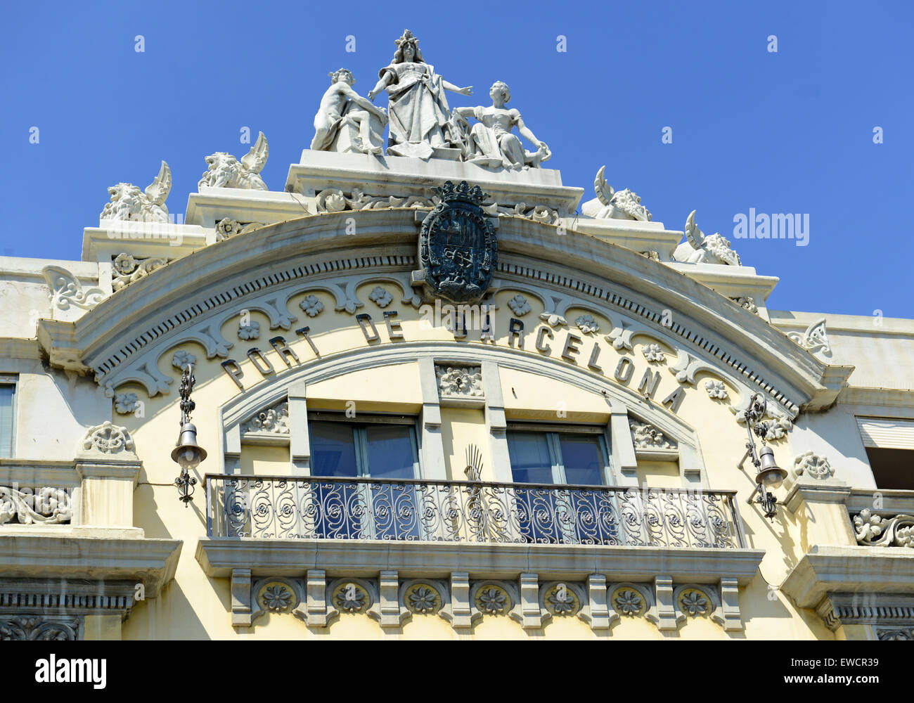 Old Customs House near Harbur, Barcelona, Spain Stock Photo - Alamy