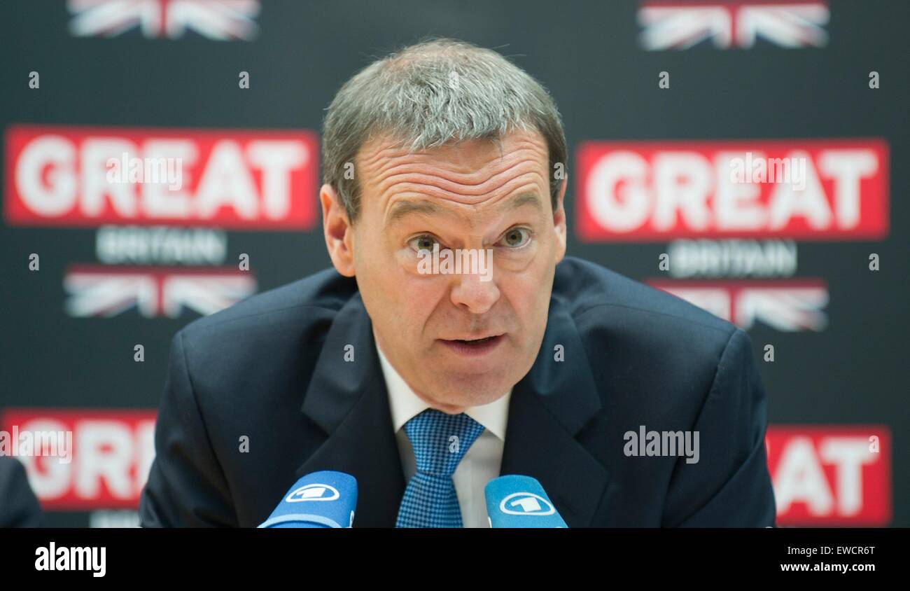 Sir Simon McDonald, British Ambassador to Germany, presents Queen ...