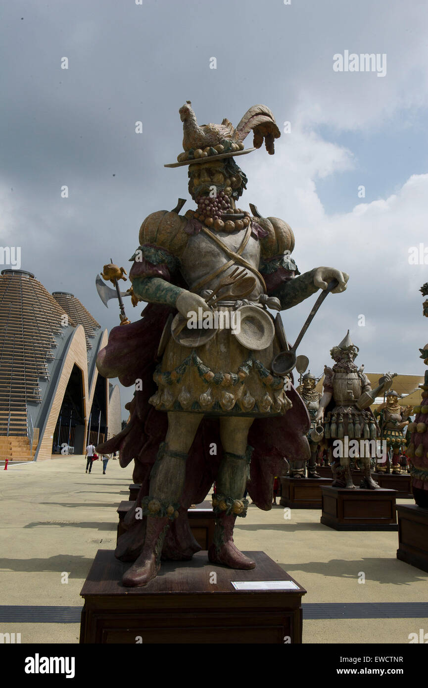 Italy - Milan Expo 2015 The people of the food - Statue celebrating the ...