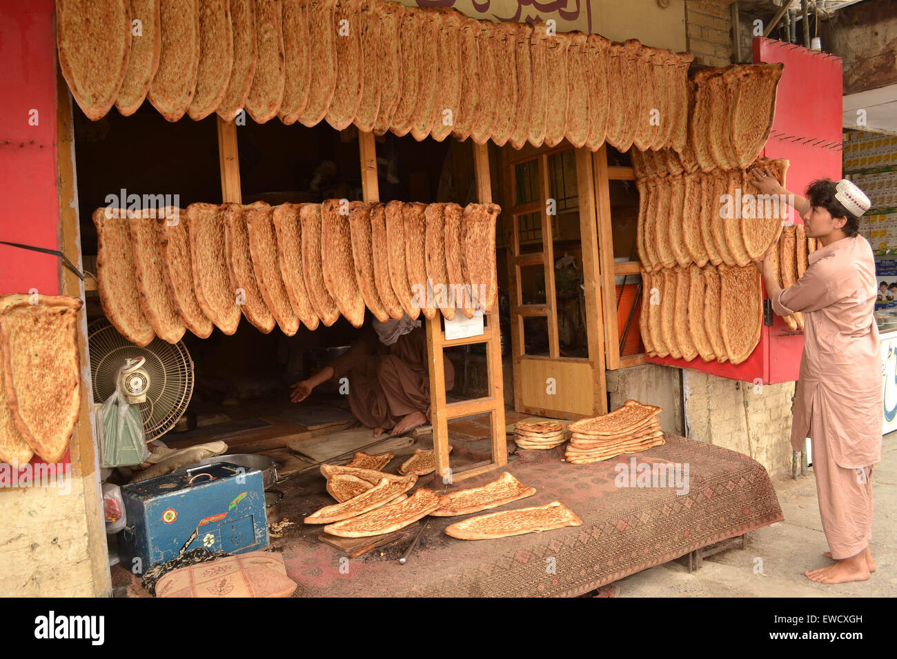 Quetta, Ramadan in southwest Pakistan's Quetta. 23rd June, 2015 ...