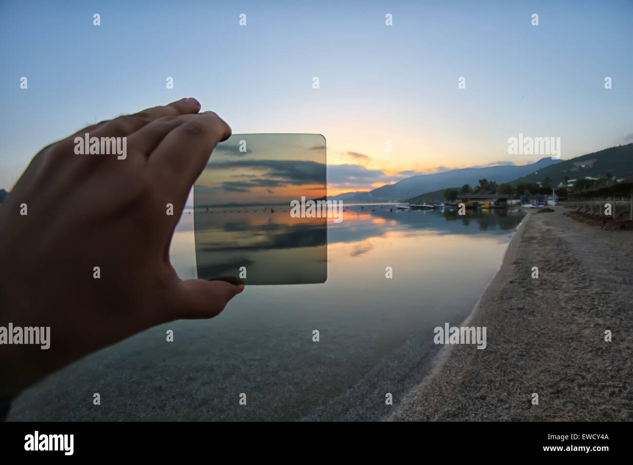 Using neutral density filter hi-res stock photography and images - Alamy