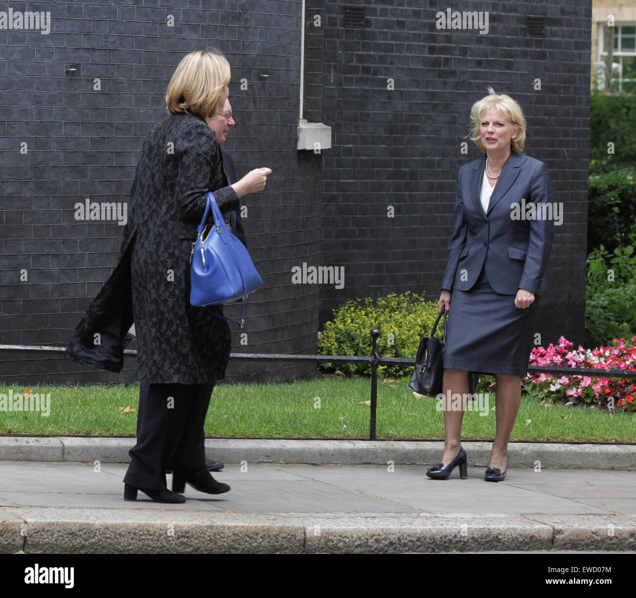 Anna soubry r seen hi-res stock photography and images - Alamy