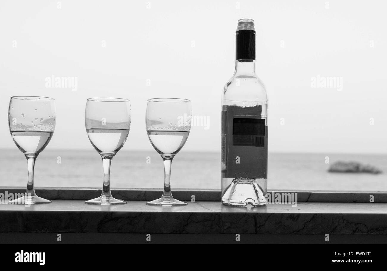 Glass bottle row Black and White Stock Photos & Images - Alamy