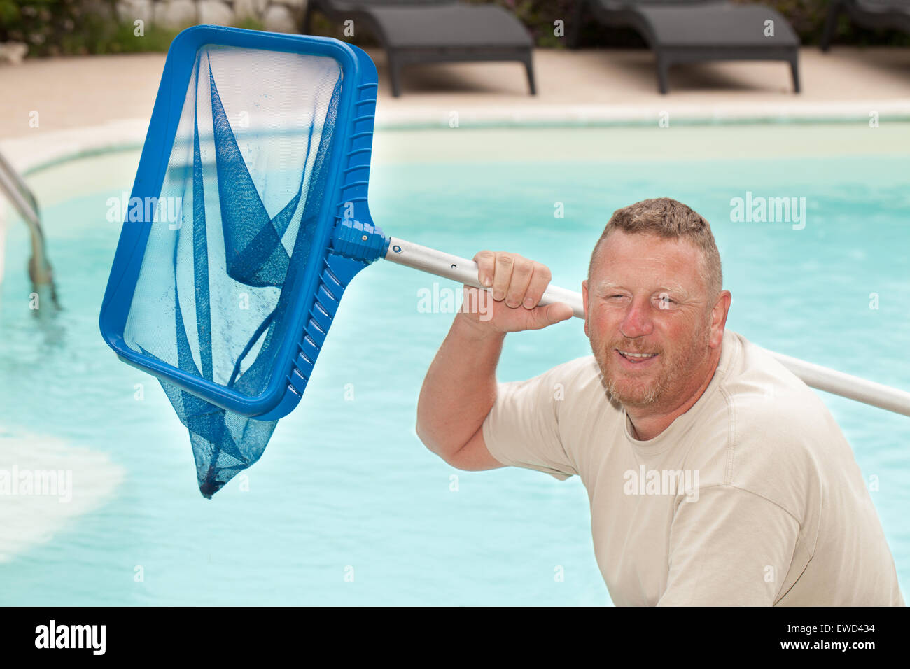 Pool tools hi-res stock photography and images - Alamy