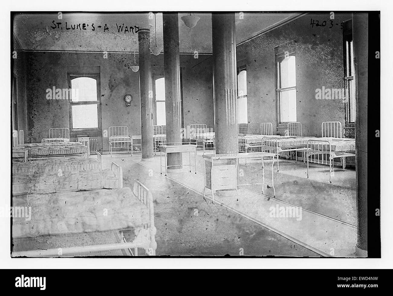 19th century hospital ward hi-res stock photography and images - Alamy