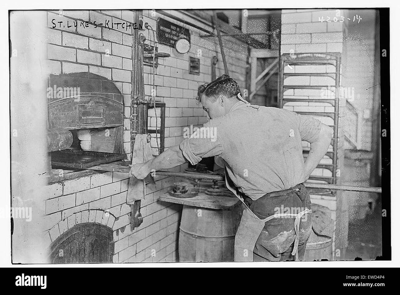 Kitchen photography Black and White Stock Photos & Images - Alamy
