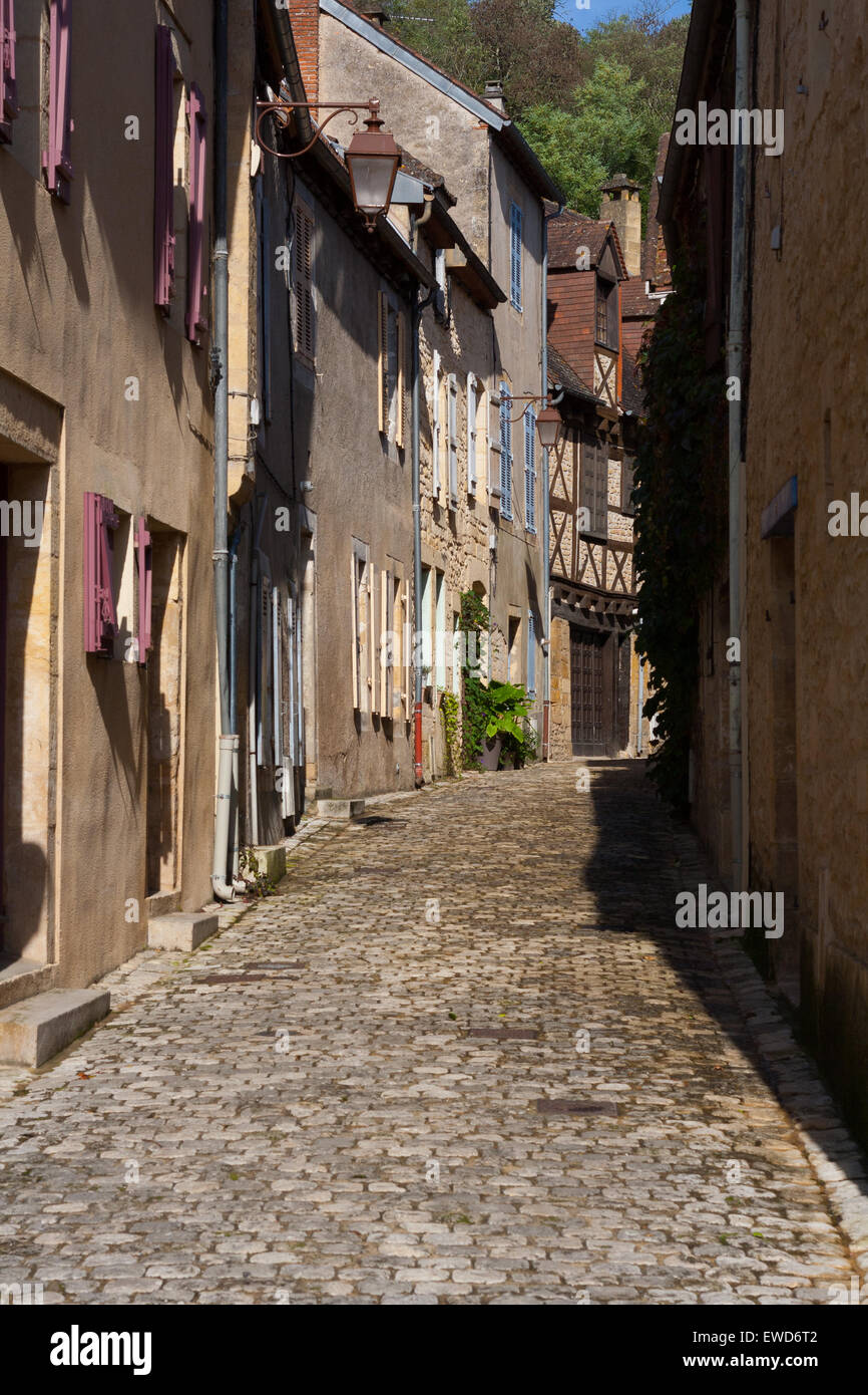 Montignac dordogne hi-res stock photography and images - Alamy