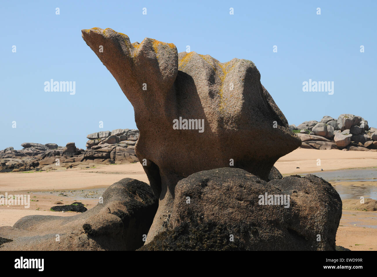 Cote de granite rose britanny hi-res stock photography and images - Alamy