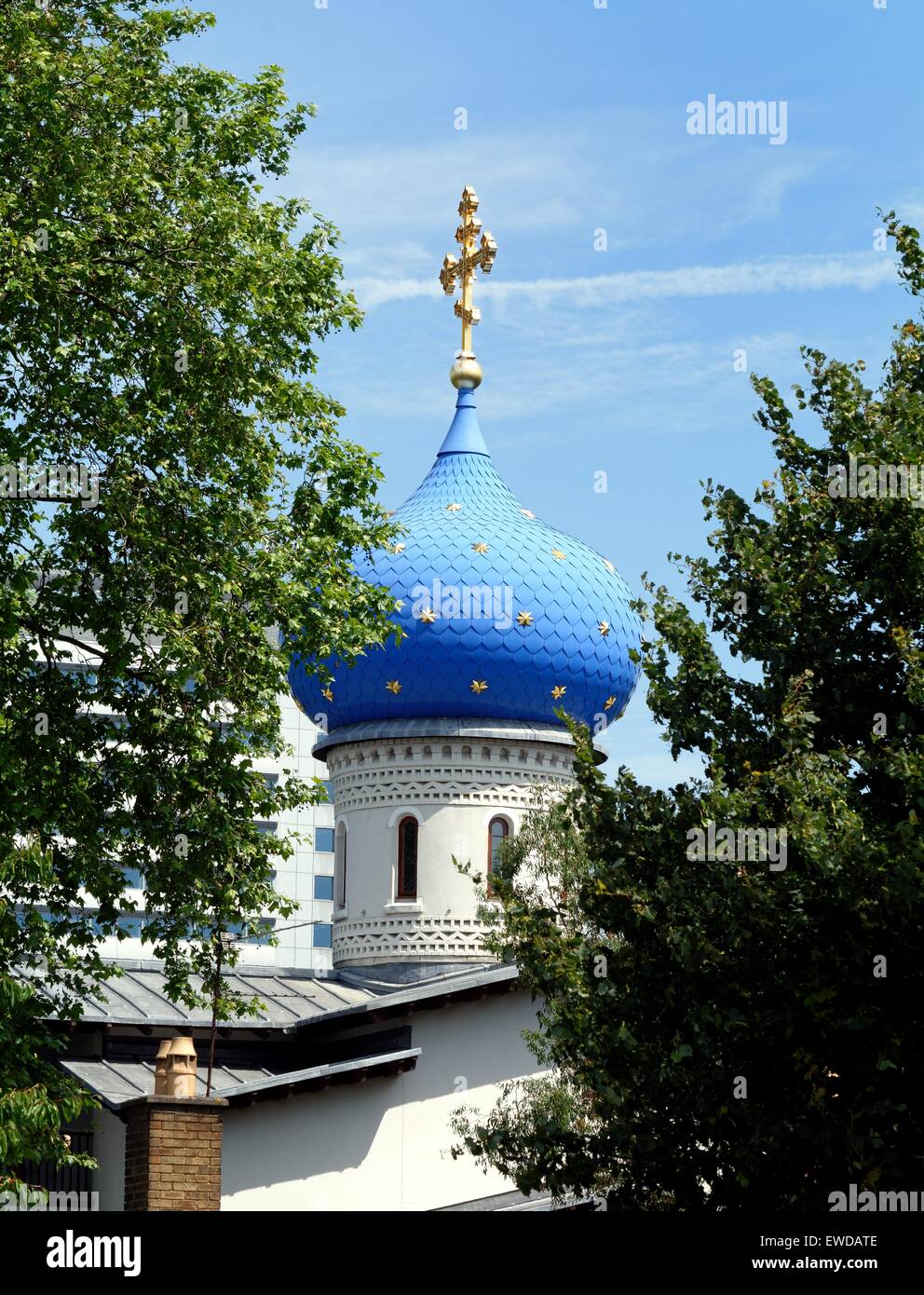 Blue dome of the Russian Orthodox church in Chiswick London Stock Photo ...