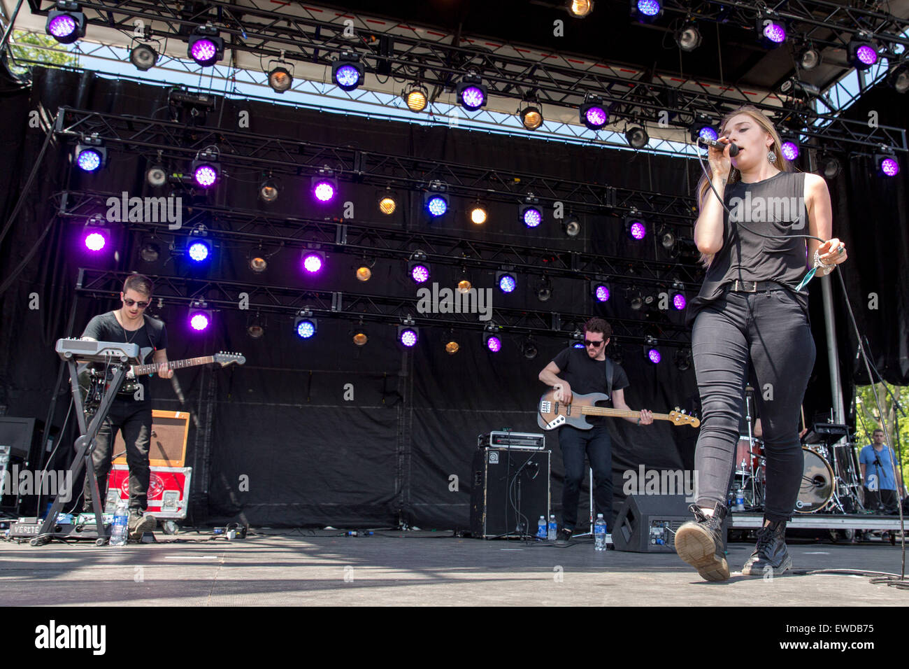 Dover, Deleware, USA. 21st June, 2015. Singer KELSEY BYRNE (aka VERITE ...