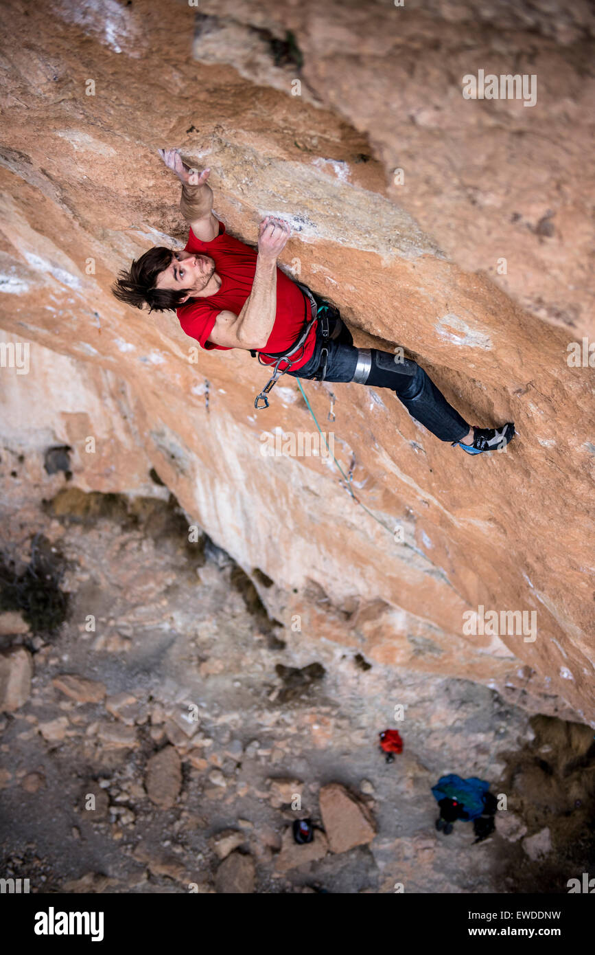 Professional climber Ethan Pringle climbing La Reina Mora, 9a. Siurana ...