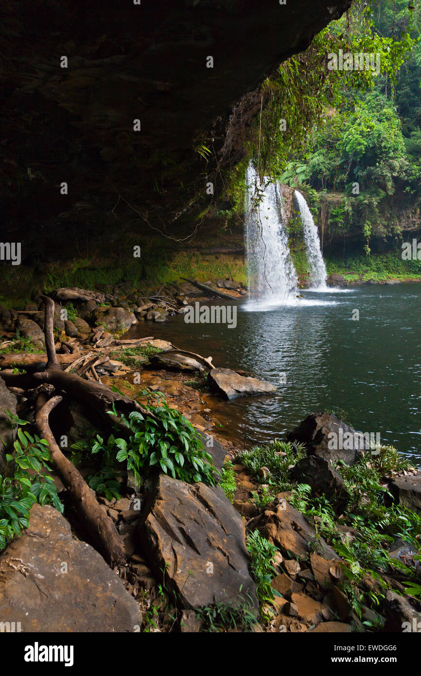 The CHAMPEE WATERFALL is located on the BOLAVEN PLATEAU near PAKSE ...